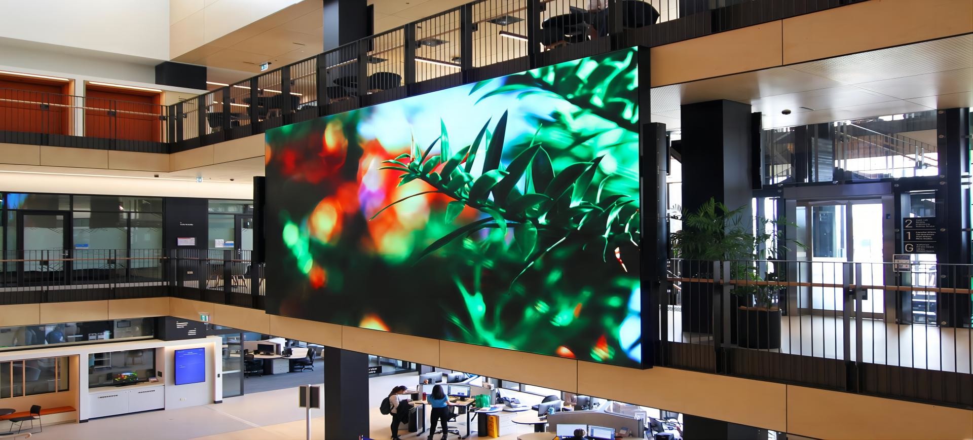 Quality Indoor LED Screen & Outdoor LED Screen factory from China