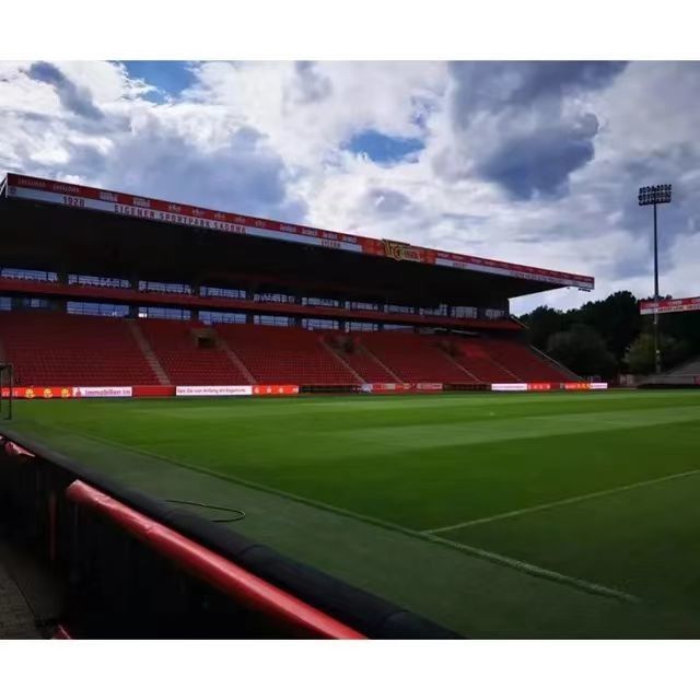 Stadium LED Screen Full Color Sports Perimeter LED Display Good Color ...